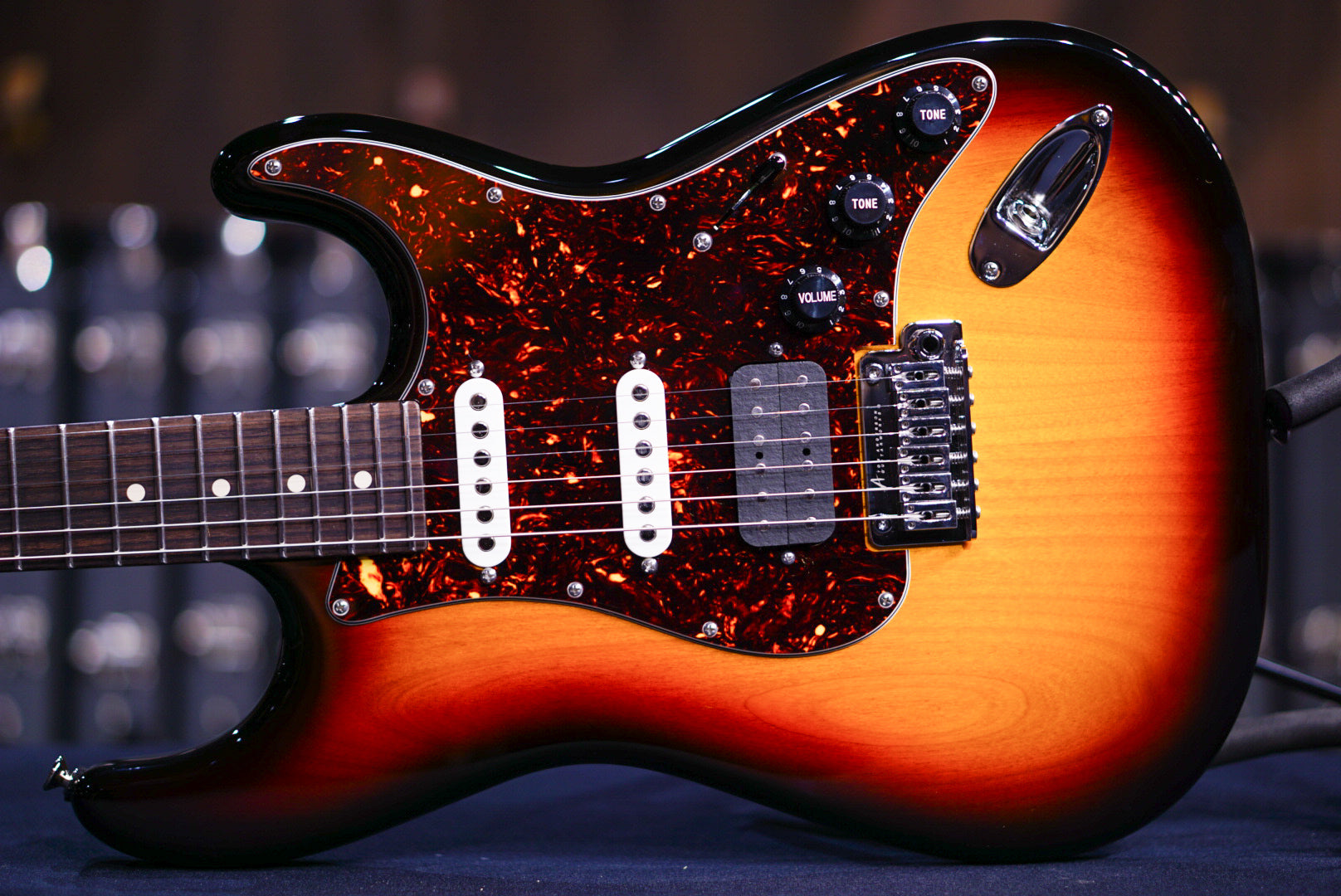 Tom Anderson icon classic 3 color burst 02-08-24P