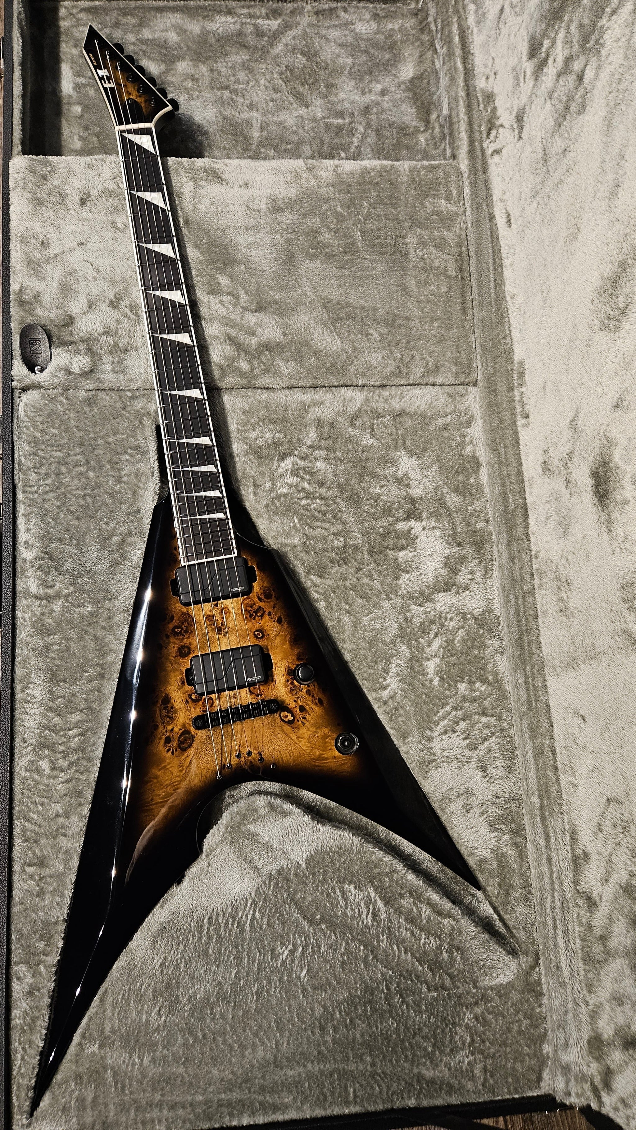 ESP E-II ARROW NT Nebula Blackburst ES4494223