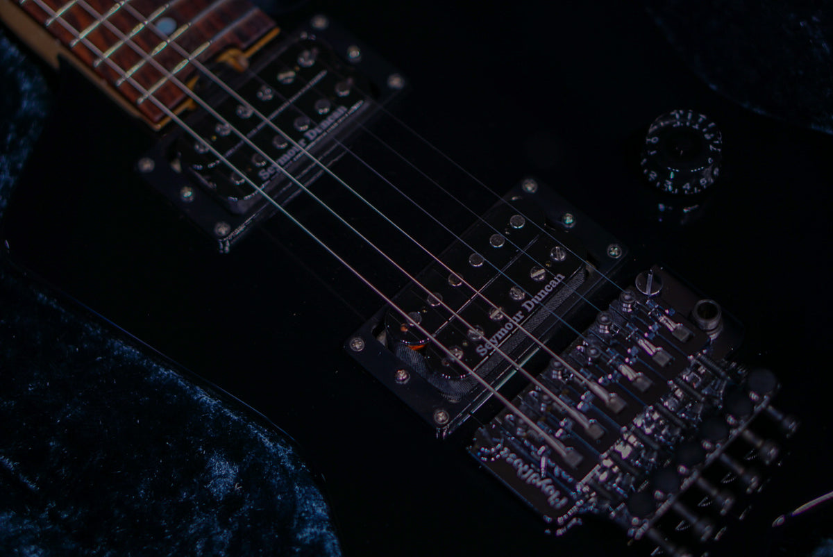 ESP RANDOM STAR -THE BLACK STAR-【AKIRA TAKASAKI Signature Model】【LOUDN