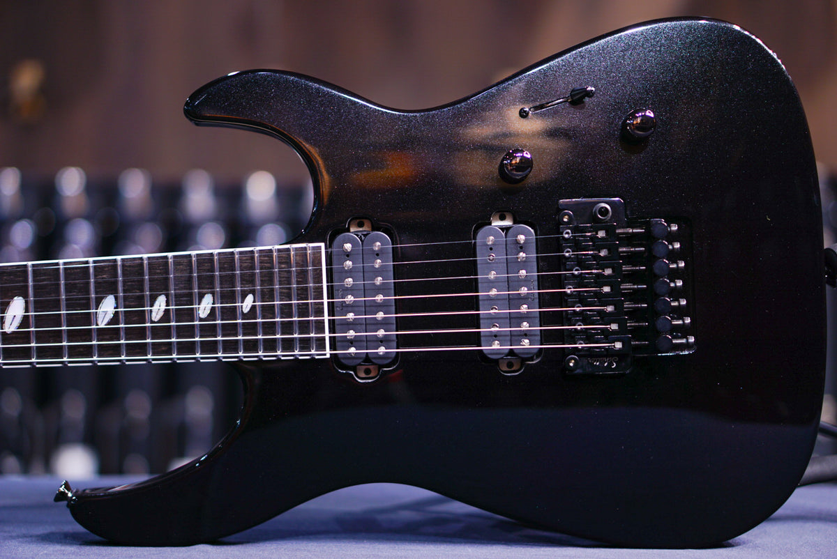 Caparison Dellinger 7 Prominence Trans Spectrum black 3370003