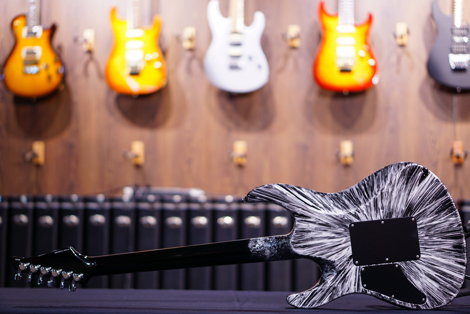 Suhr modern set neck silver nova 65369