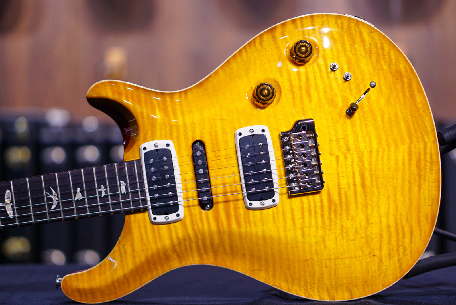 PRS Modern eagle V McCarty Sunburst 0358873
