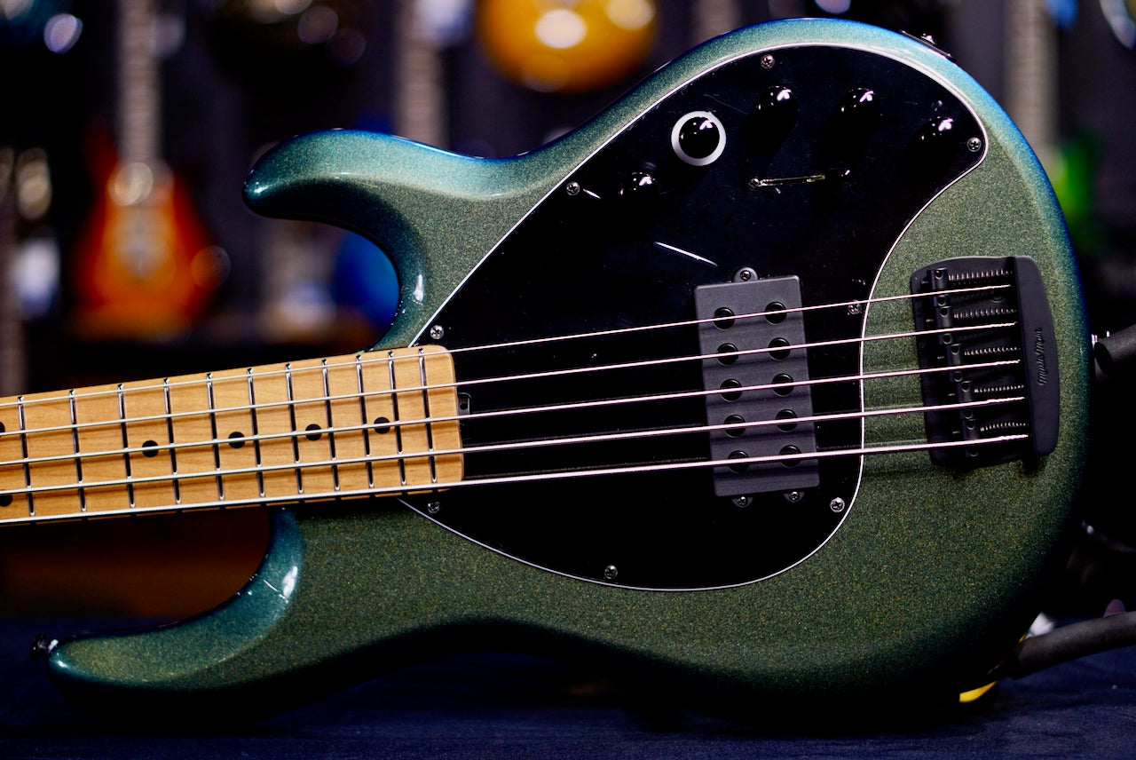 Ernie Ball Music Man Bass Dark Ray 5 Emerald Iris S12527