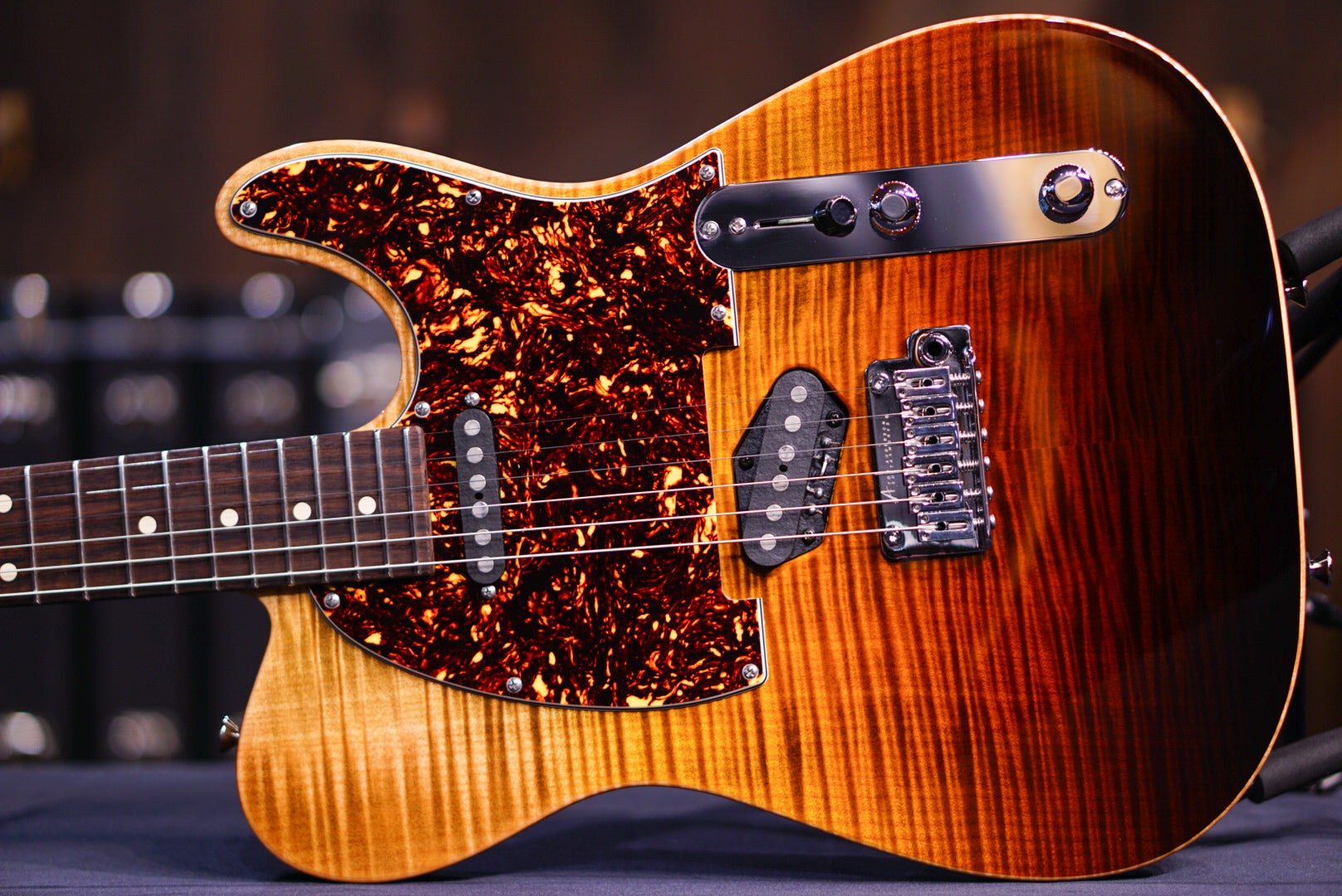 Tom Anderson Top T Classic Tiger Eye Surf 04-26-23P