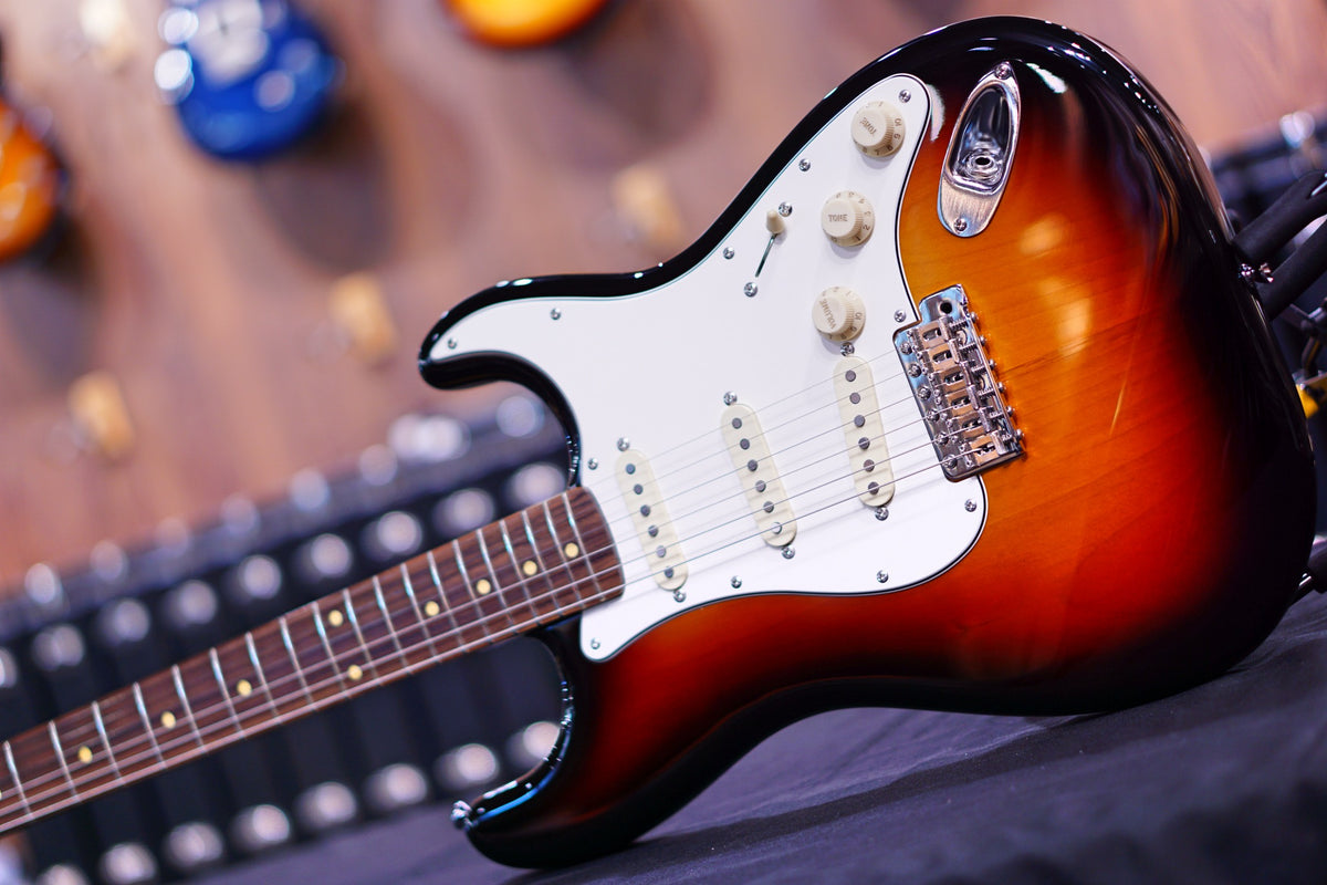 ESP Edwards E-ST-125ALPF 3 tone sunburst ED2120669P