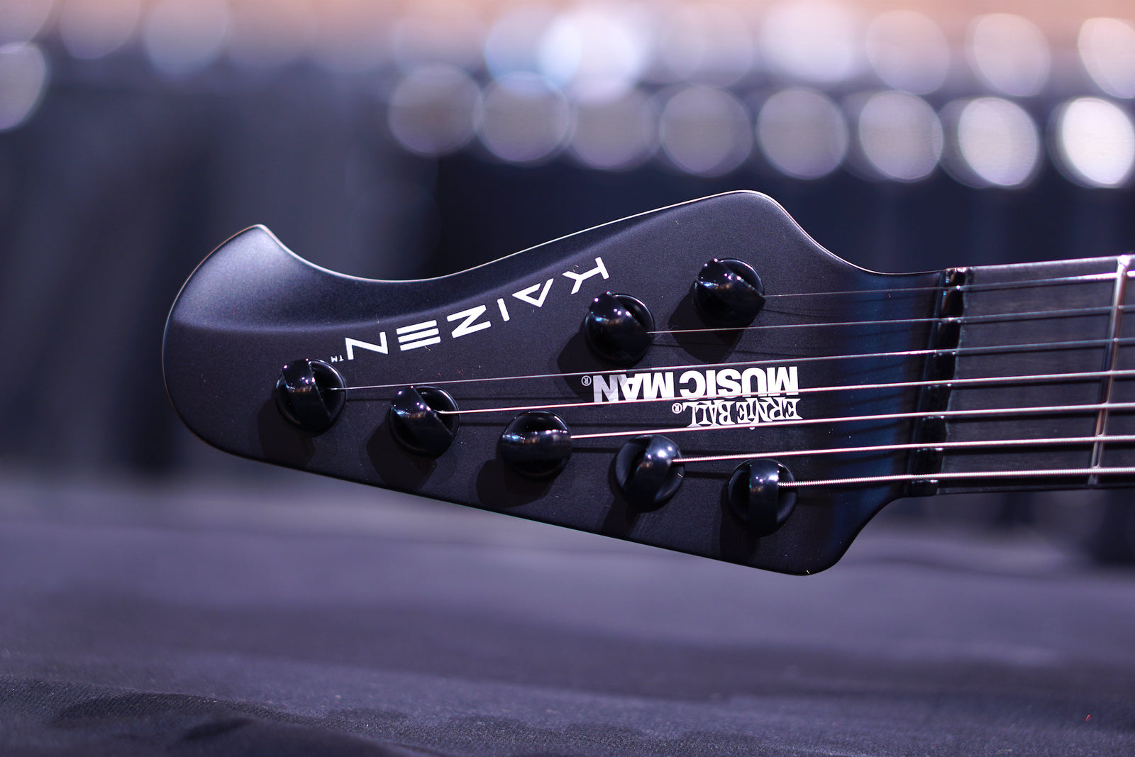 Ernie ball Musicman Kaizen 7 Spectraflare apollo black S08338