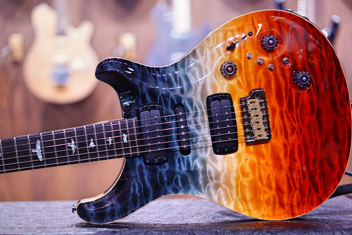 PRS Privatestock modern eagle V Galaxy fade