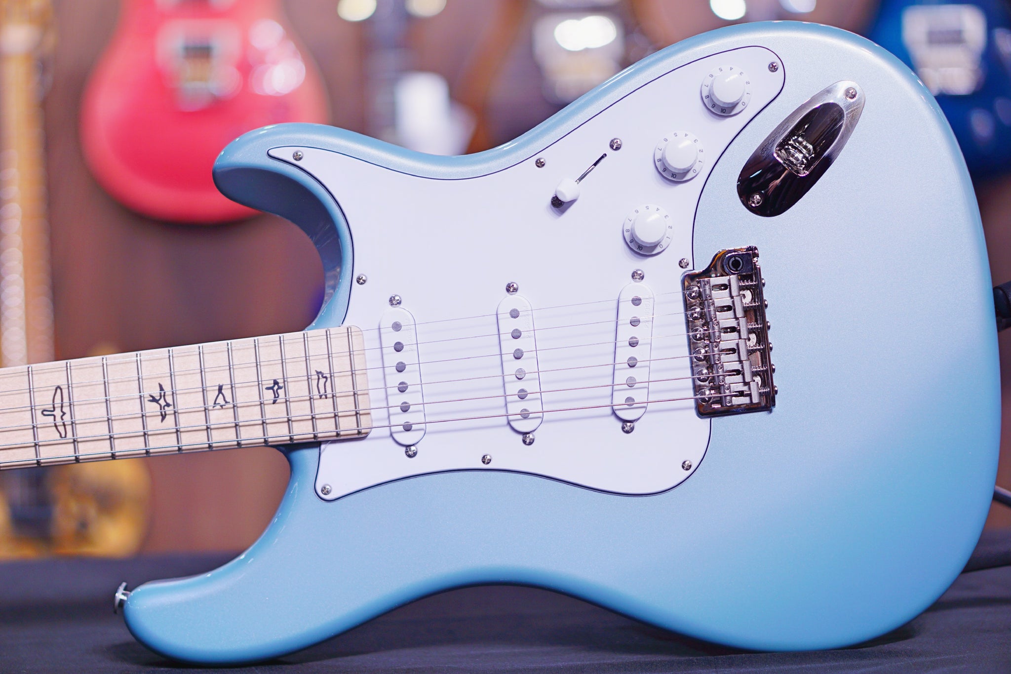 PRS Silver Sky - Polar Blue Maple